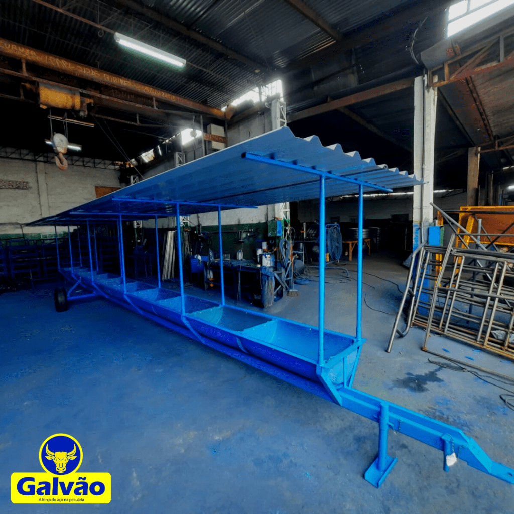 Cocho Móvel Linear Com Telhado de 5 e 10M | GALVÃO – Torneadora Galvão ...